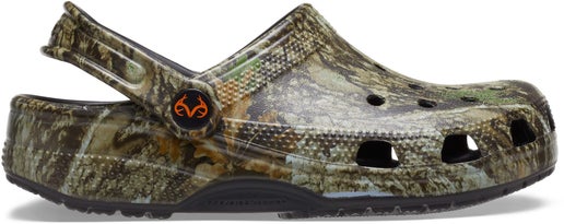 Realtree Apx Classic Clog Kids in Patterned | Crocs